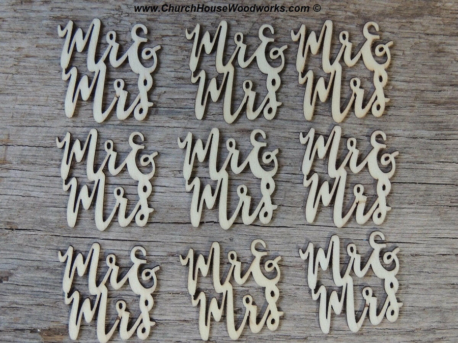 Mr&Mrs cursive wood words - 25 ct