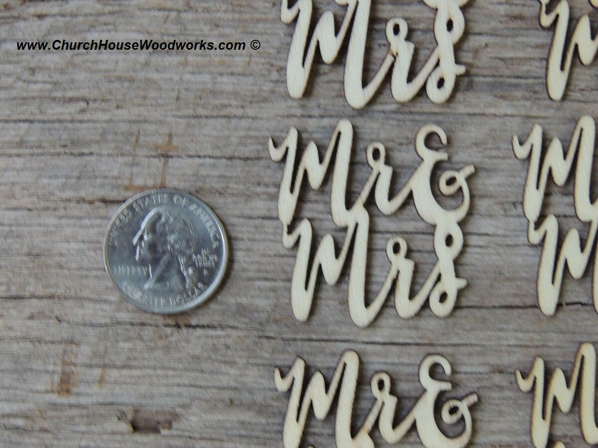 Mr&Mrs cursive wood words - 25 ct